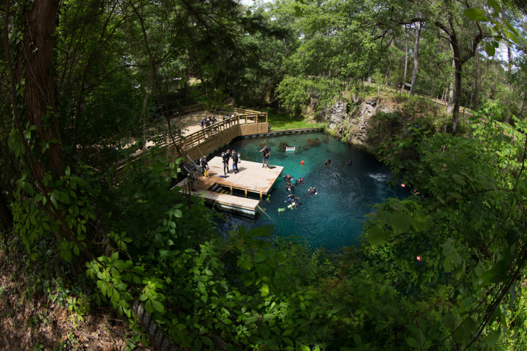 Four Spectacular Florida Springs for Beginner Scuba Divers - Visit ...